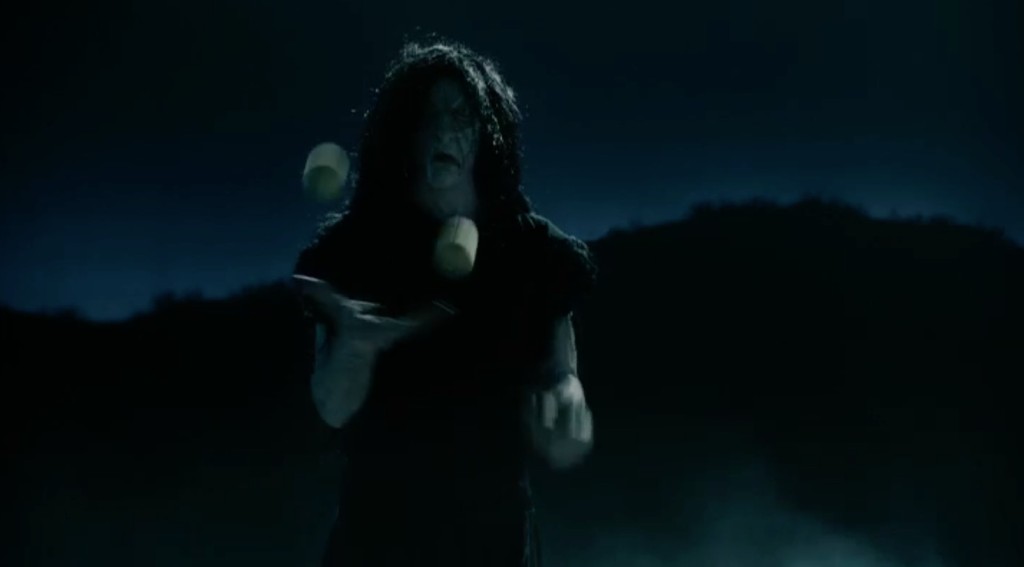 Contortion in Scary Movie 5 | Scot Nery's Blog